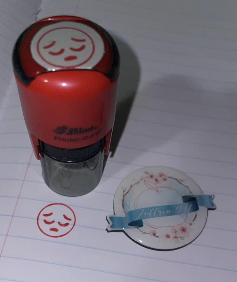 Emoji - Sad face | Juffrou 911 Stamps