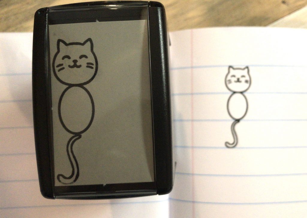 17mm self inking cat stamp - Total size 51mm | Juffrou 911 Stamps