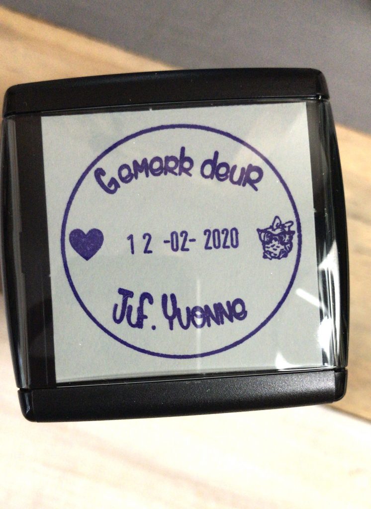 Round dater 24mmx41mm adjustable date | Juffrou 911 Stamps