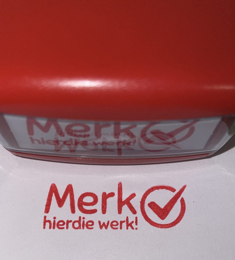 Merk - 14mmx38mm self inking | Juffrou 911 Stamps